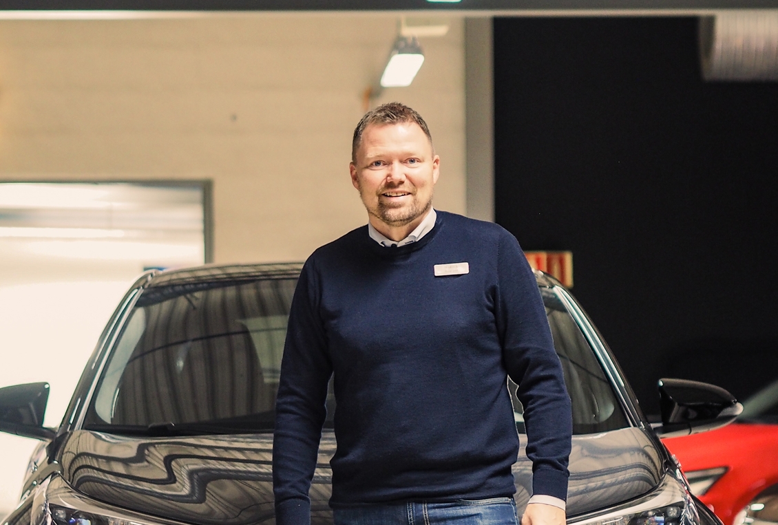 Runar har solgt alt fra vrak til millionbiler - Harila